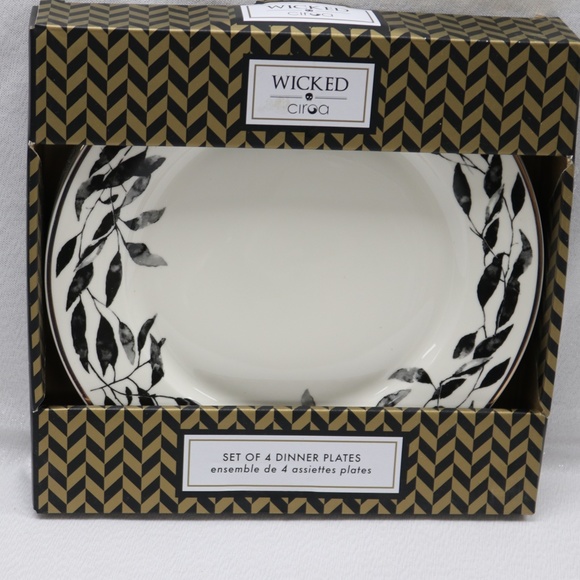 Ciroa | Dining | Ciroa Wicked Black Raven Botanical Leaves Halloween ...